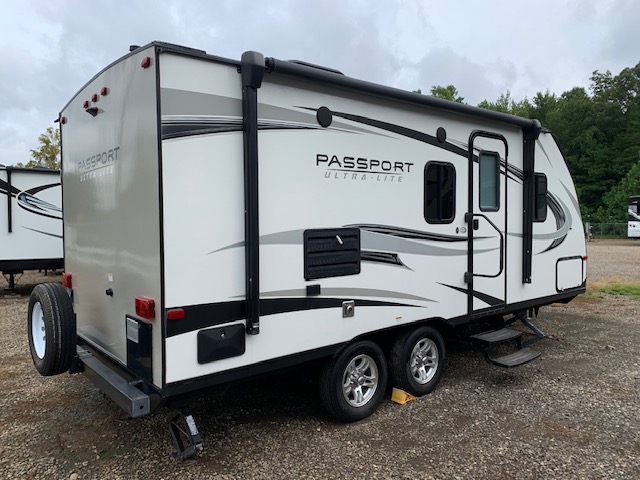 Pre-owned 2018 Keystone RV Passport Ultra Lite 199MLWE Travel Trailer