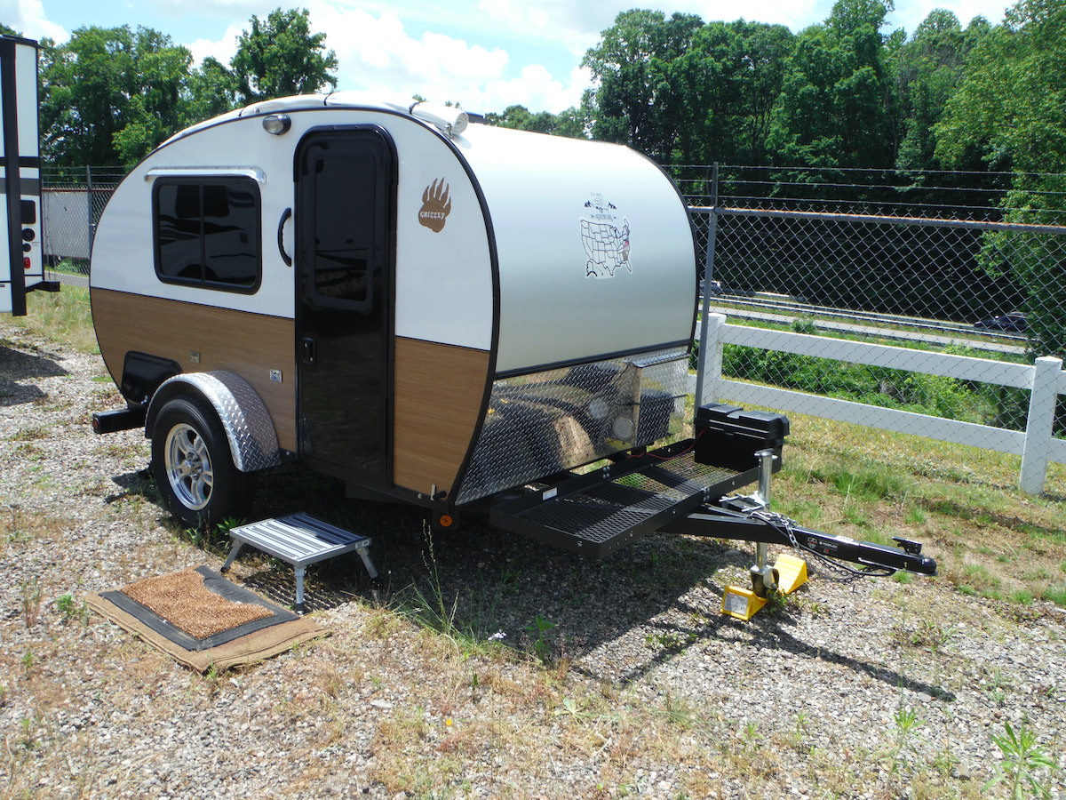 Pre-owned 2018 Rustic Trail Grizzly Bear Teardrop Travel Trailer