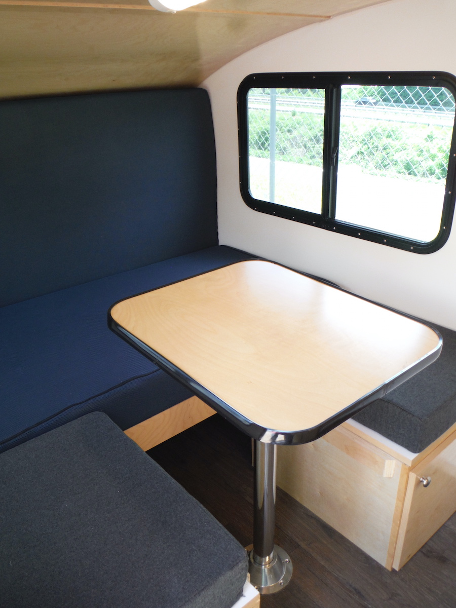 Pre-owned 2018 Rustic Trail Grizzly Bear Teardrop Travel Trailer