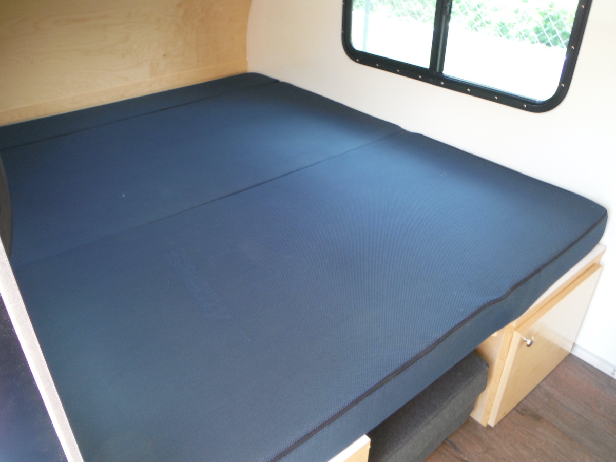 Pre-owned 2018 Rustic Trail Grizzly Bear Teardrop Travel Trailer